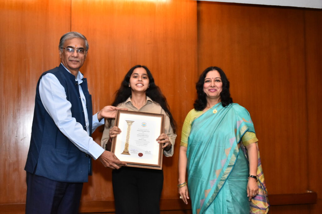 Grand Felicitation Ceremony Honoring Toppers of Salwan Schools – Salwan ...